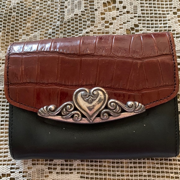 Brighton | Bags | Vintage 9s Brighton Walletembossed Brownsolid Black ...